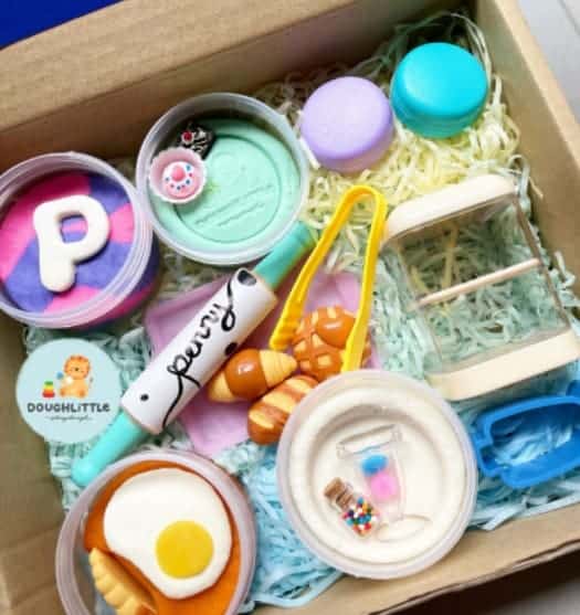 16 Activity Kits and Subscription Boxes That Deliver Fun to Your ...