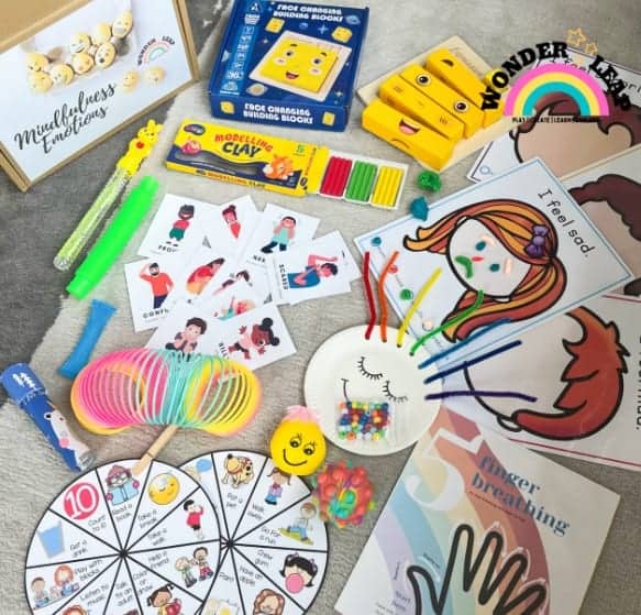 16 Activity Kits and Subscription Boxes That Deliver Fun to Your ...