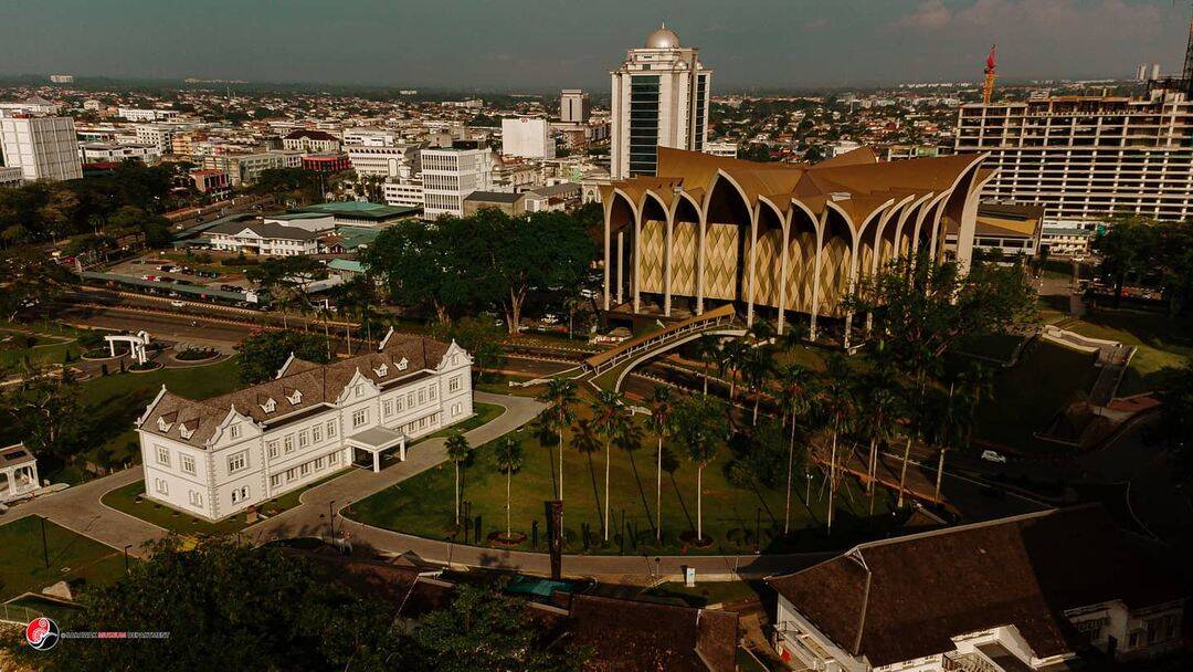 The Ultimate Family-Friendly Guide to Kuching: Where to Stay, What to ...